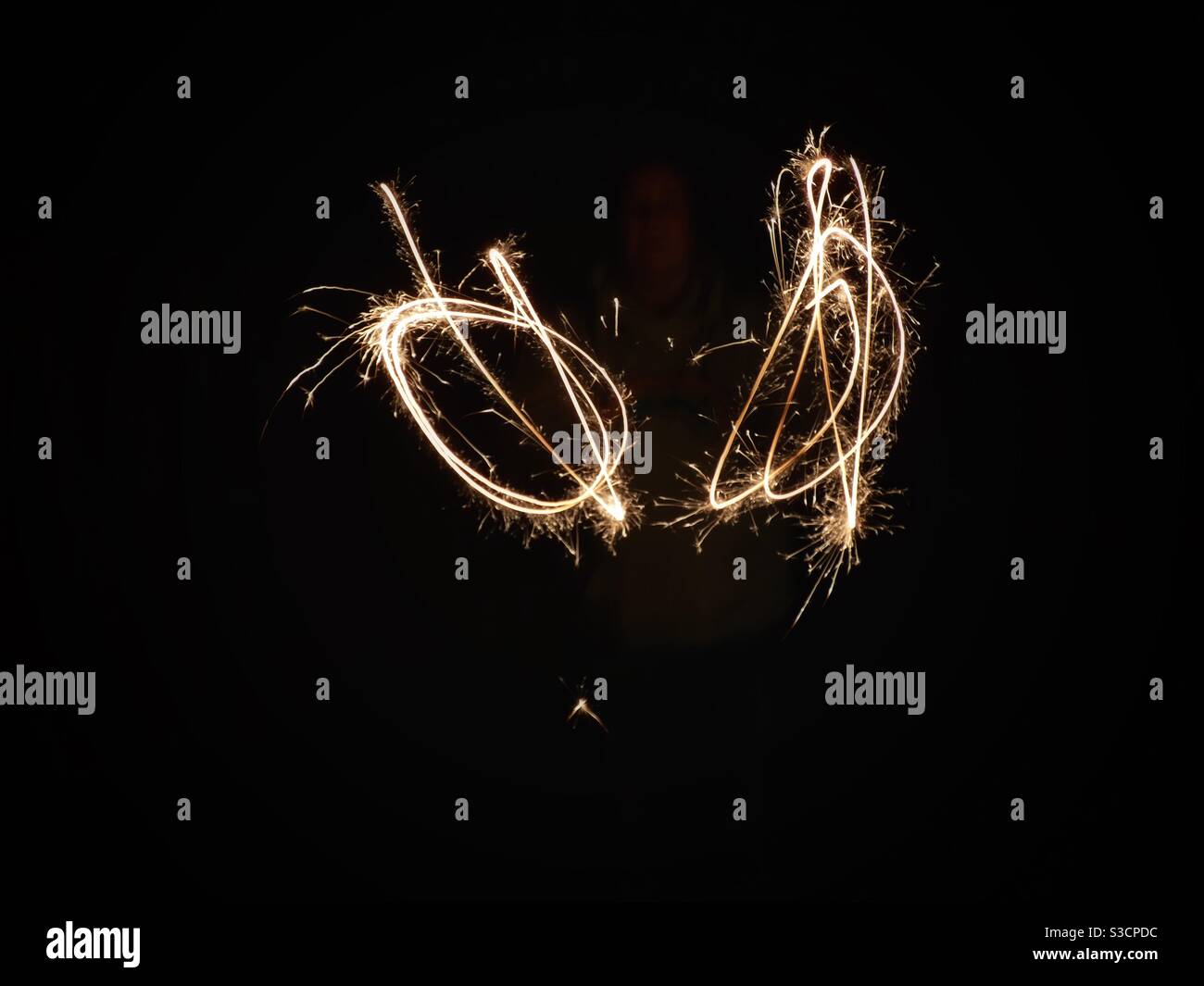 Sparklers bonfire night hi-res stock photography and images - Alamy