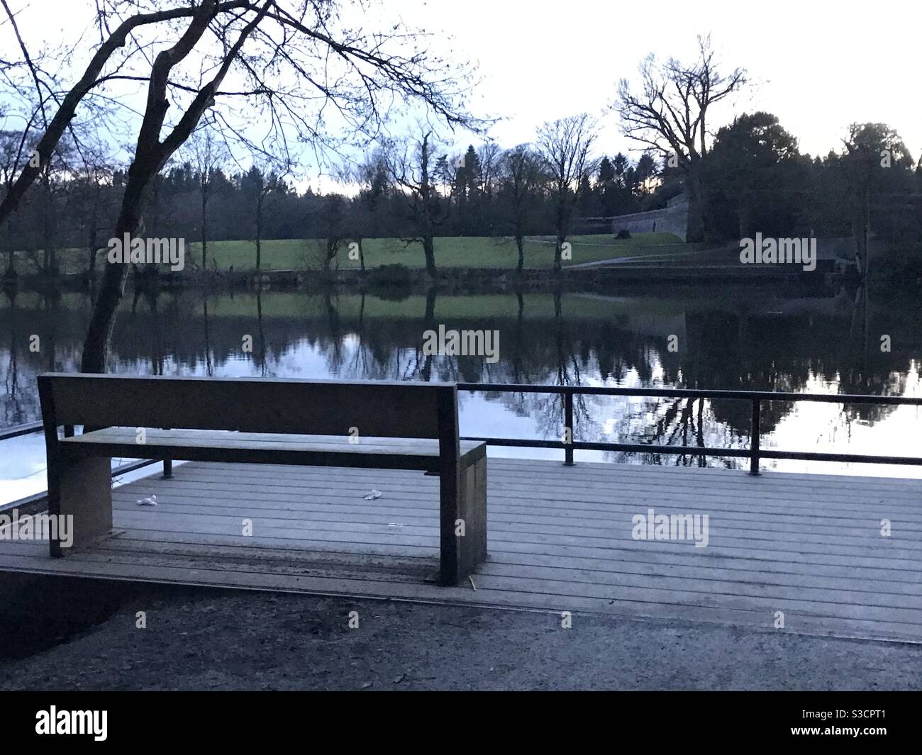 Park bench overlooking lake in hi-res stock photography and images - Alamy