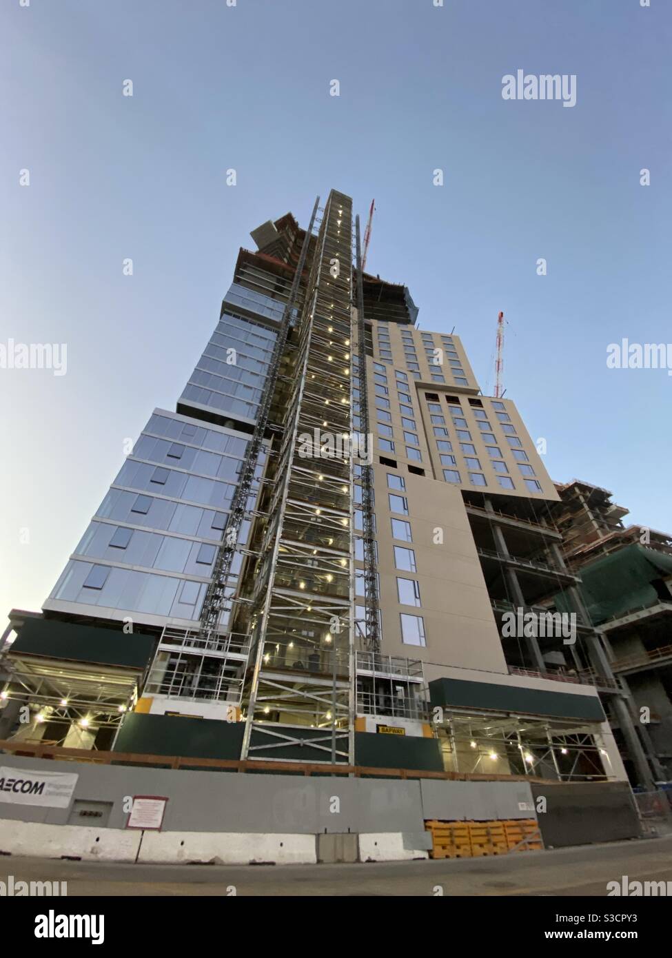 Los angeles skyline 2020 hi-res stock photography and images - Alamy