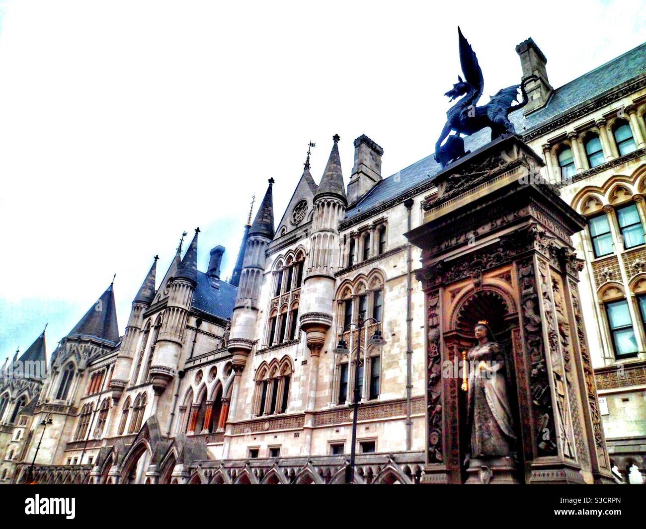 Temple bar memorial hi-res stock photography and images - Alamy