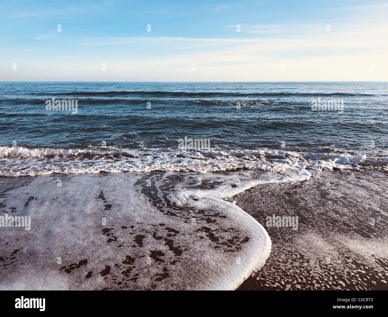 Blue sea scape hi-res stock photography and images - Alamy