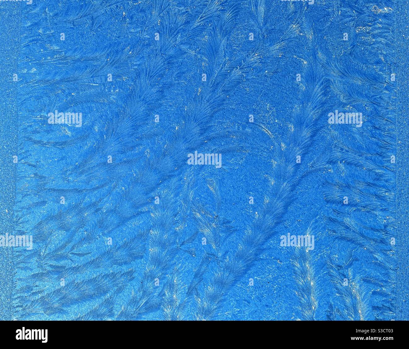 Pattern formed by ice crystals from heavy frost on a window Stock Photo ...