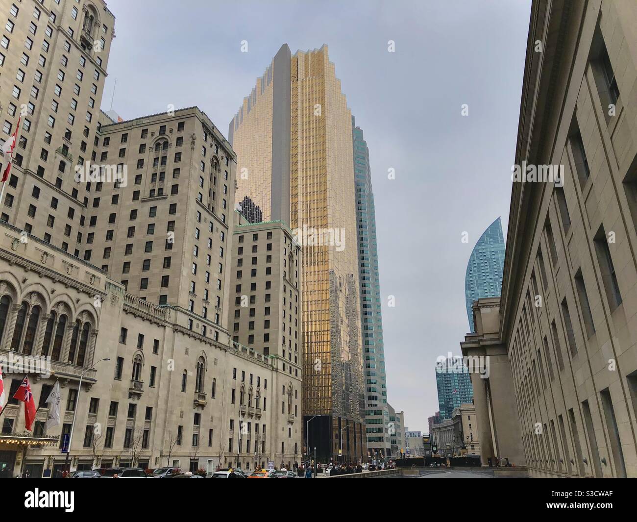 Toronto tall buildings hi-res stock photography and images - Alamy
