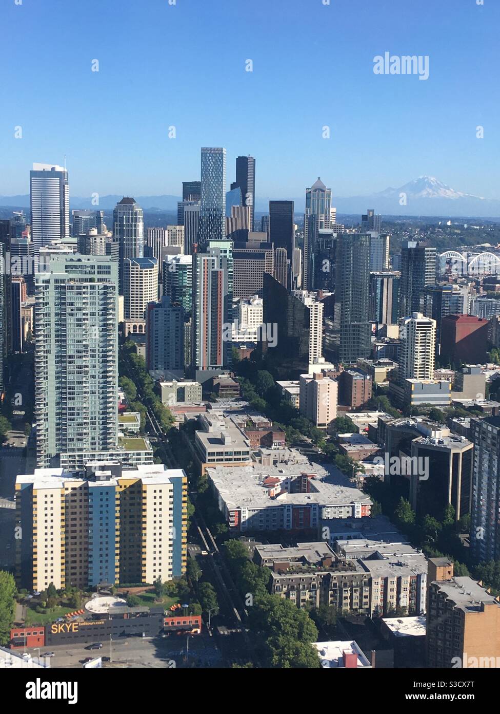 Seattle skyscraper hi-res stock photography and images - Alamy