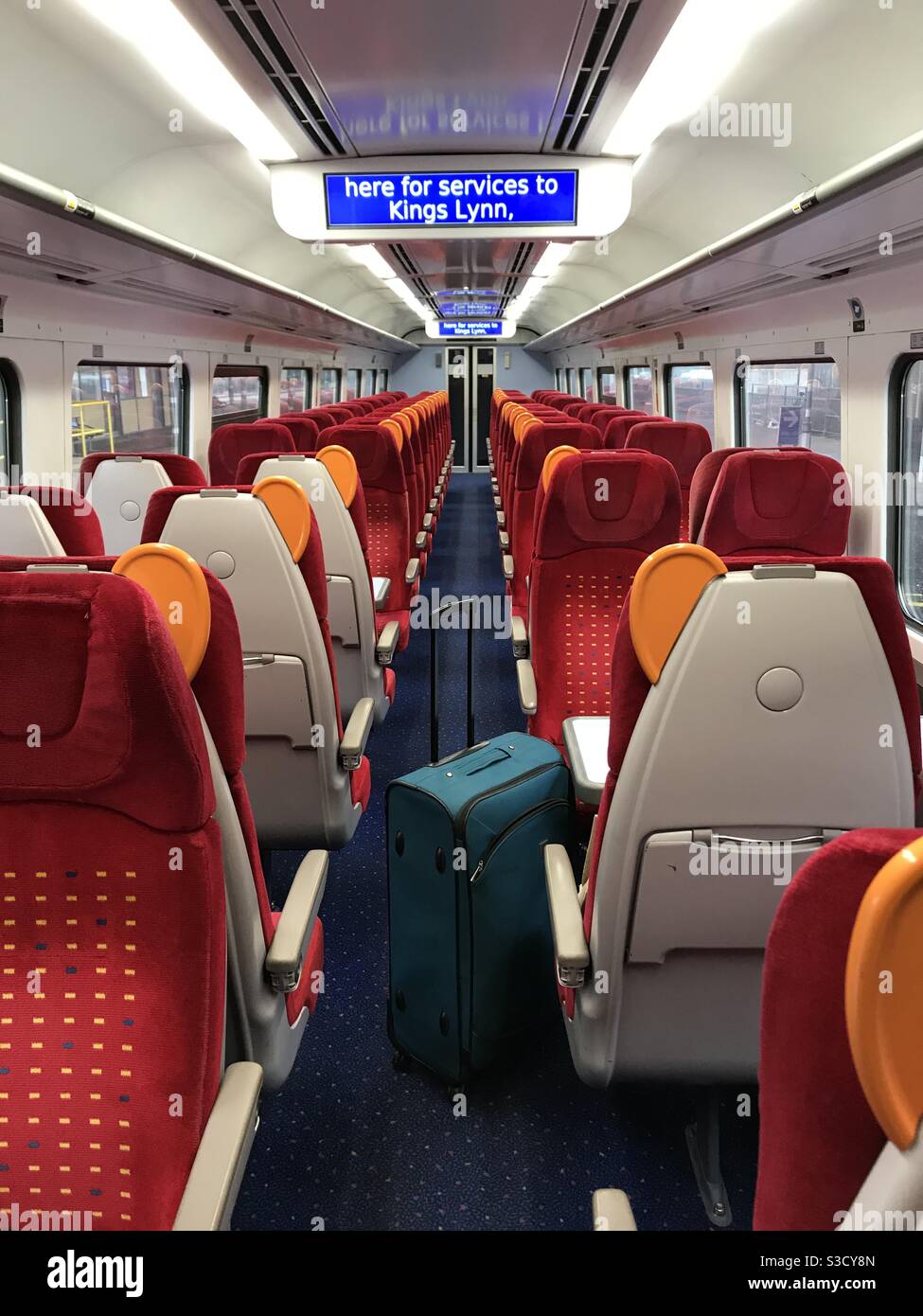 Empty train hi-res stock photography and images - Alamy