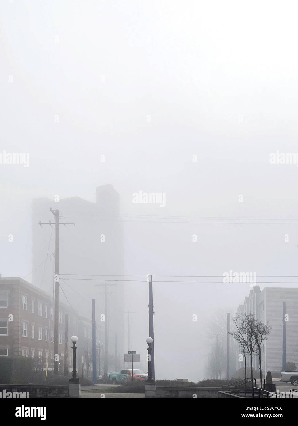 Fog city hi-res stock photography and images - Alamy