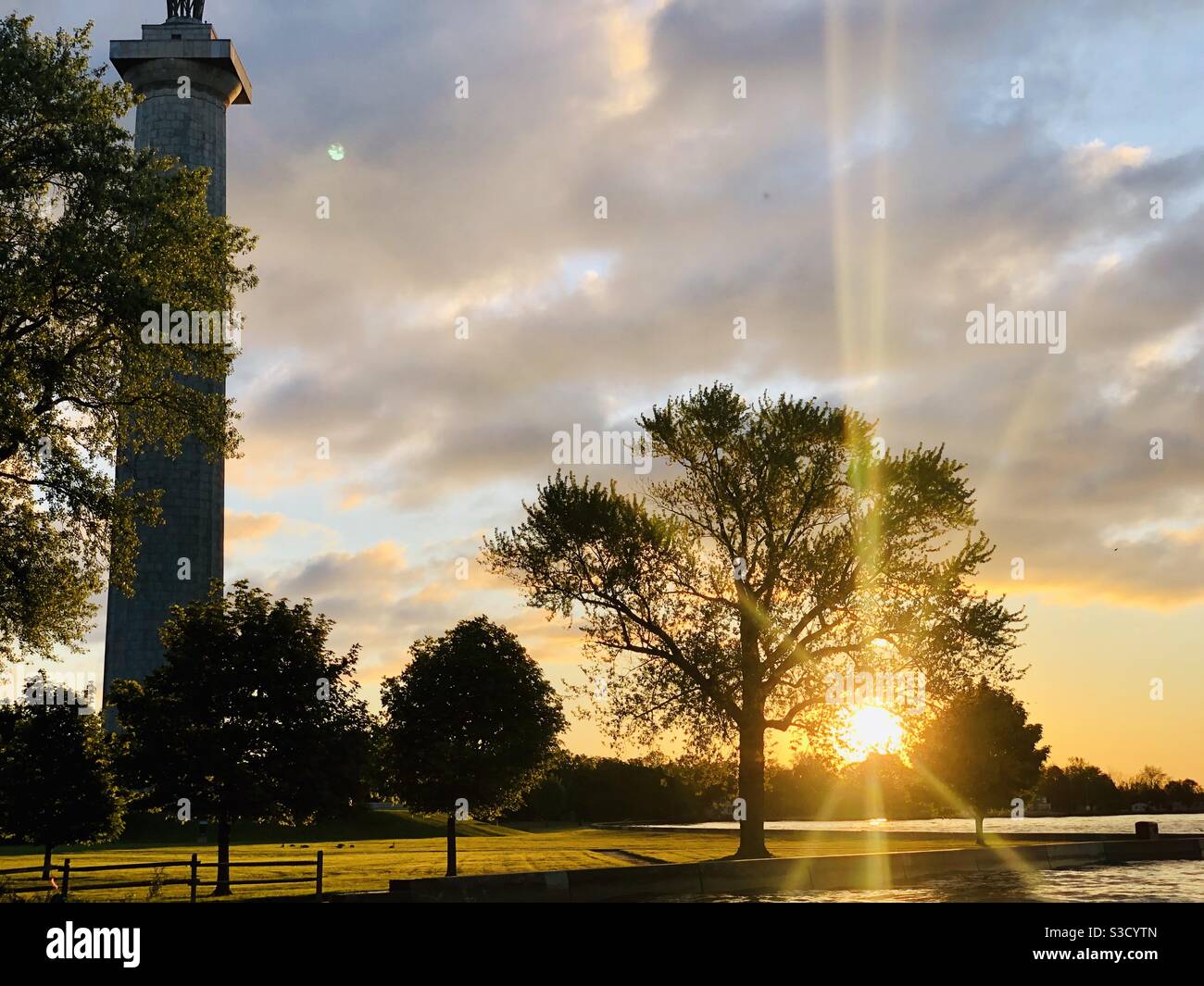 Perrys victory monument hi-res stock photography and images - Alamy