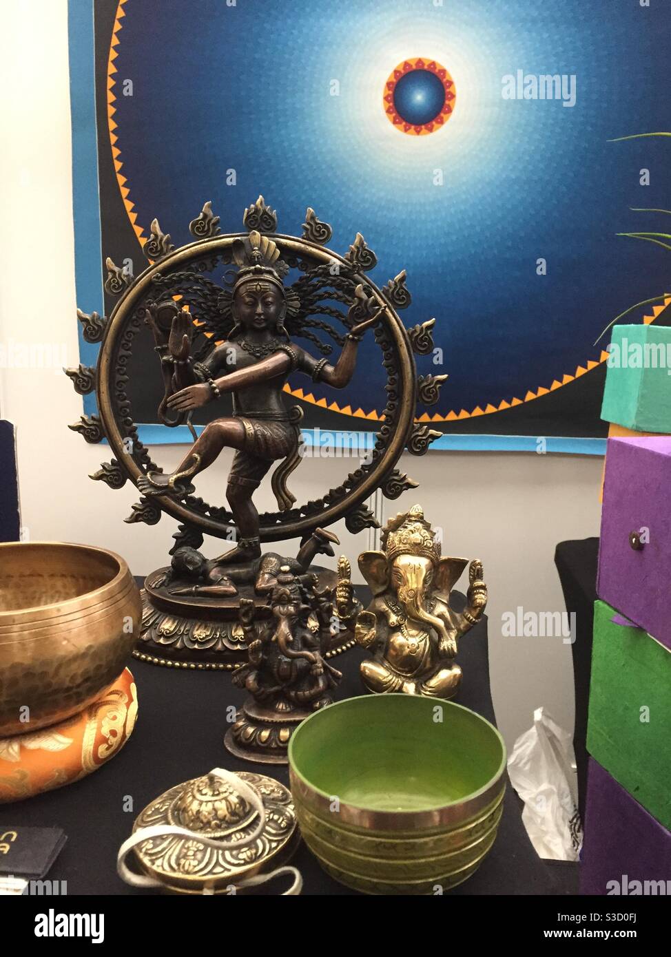 Dancing shiva hi-res stock photography and images - Alamy