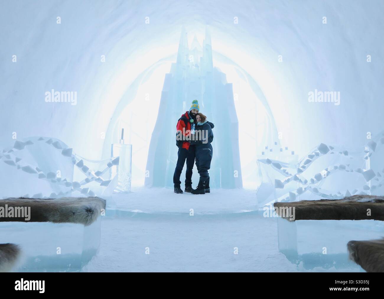 Ice chapel hi-res stock photography and images - Alamy