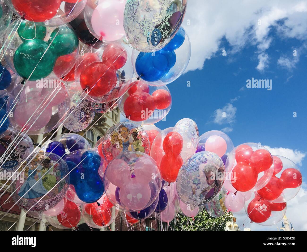 Disney world florida balloons hi-res stock photography and images - Alamy