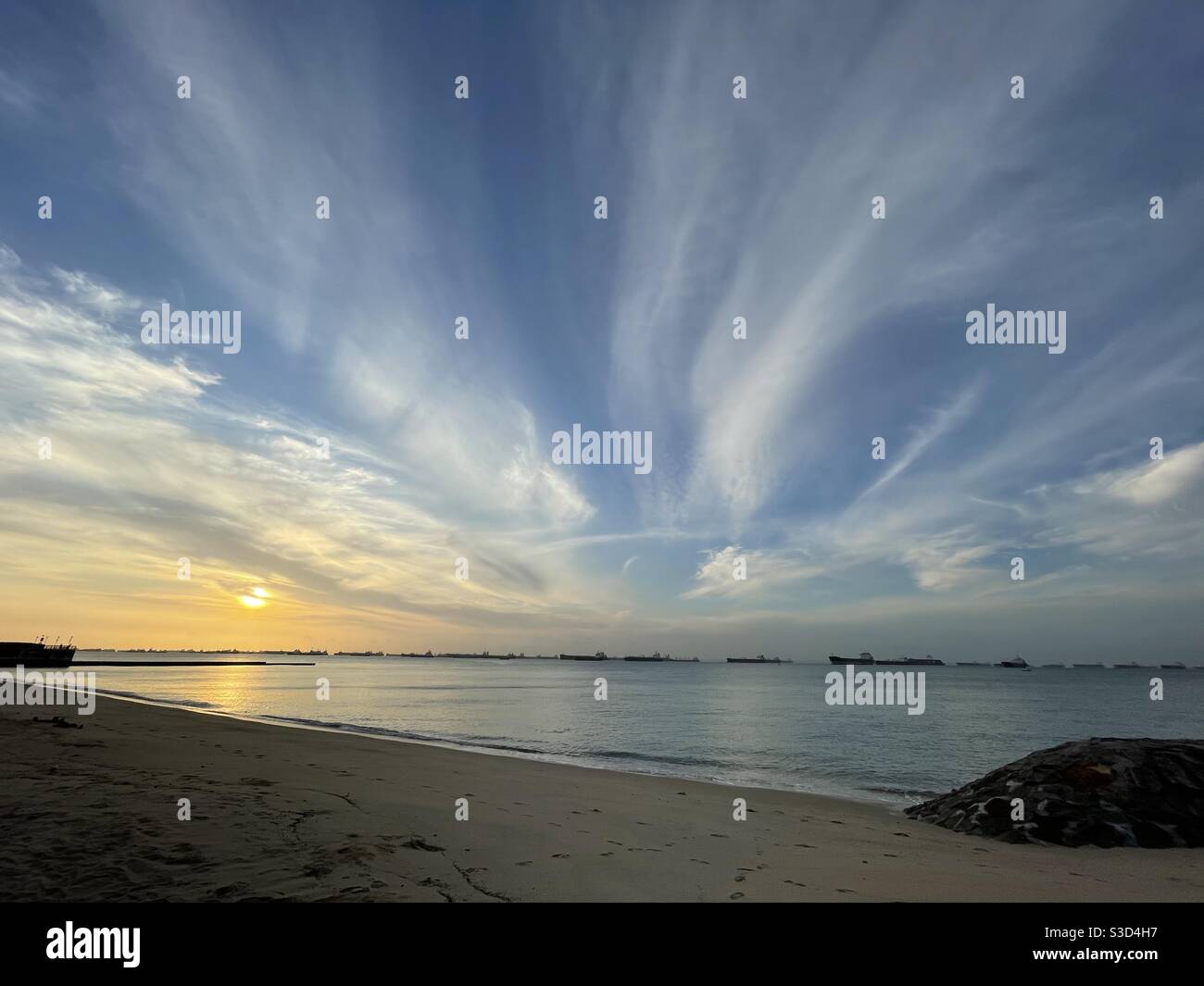 Cloud swirls hi-res stock photography and images - Alamy