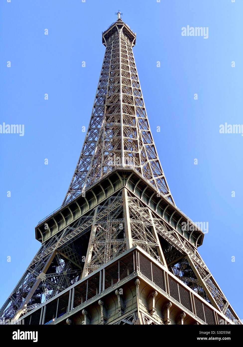 Effel tower hi-res stock photography and images - Alamy