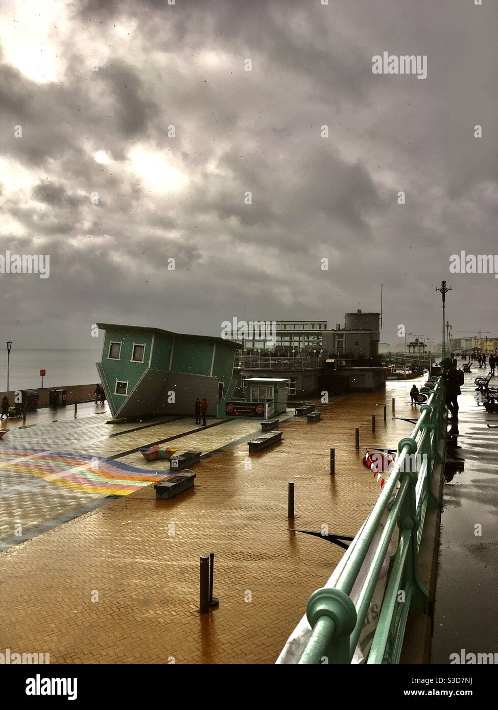 Brighton house sea hi-res stock photography and images - Alamy