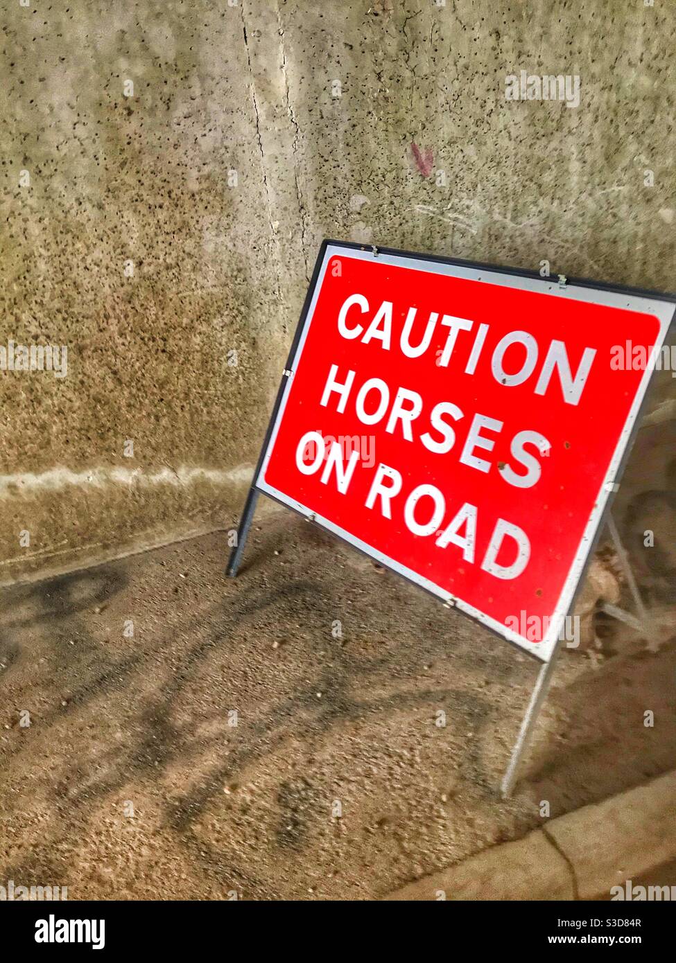 Horses as signs hi-res stock photography and images - Alamy