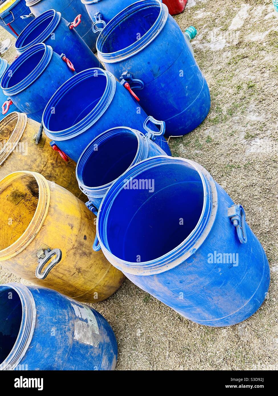 Containers plastic empty hi-res stock photography and images - Alamy