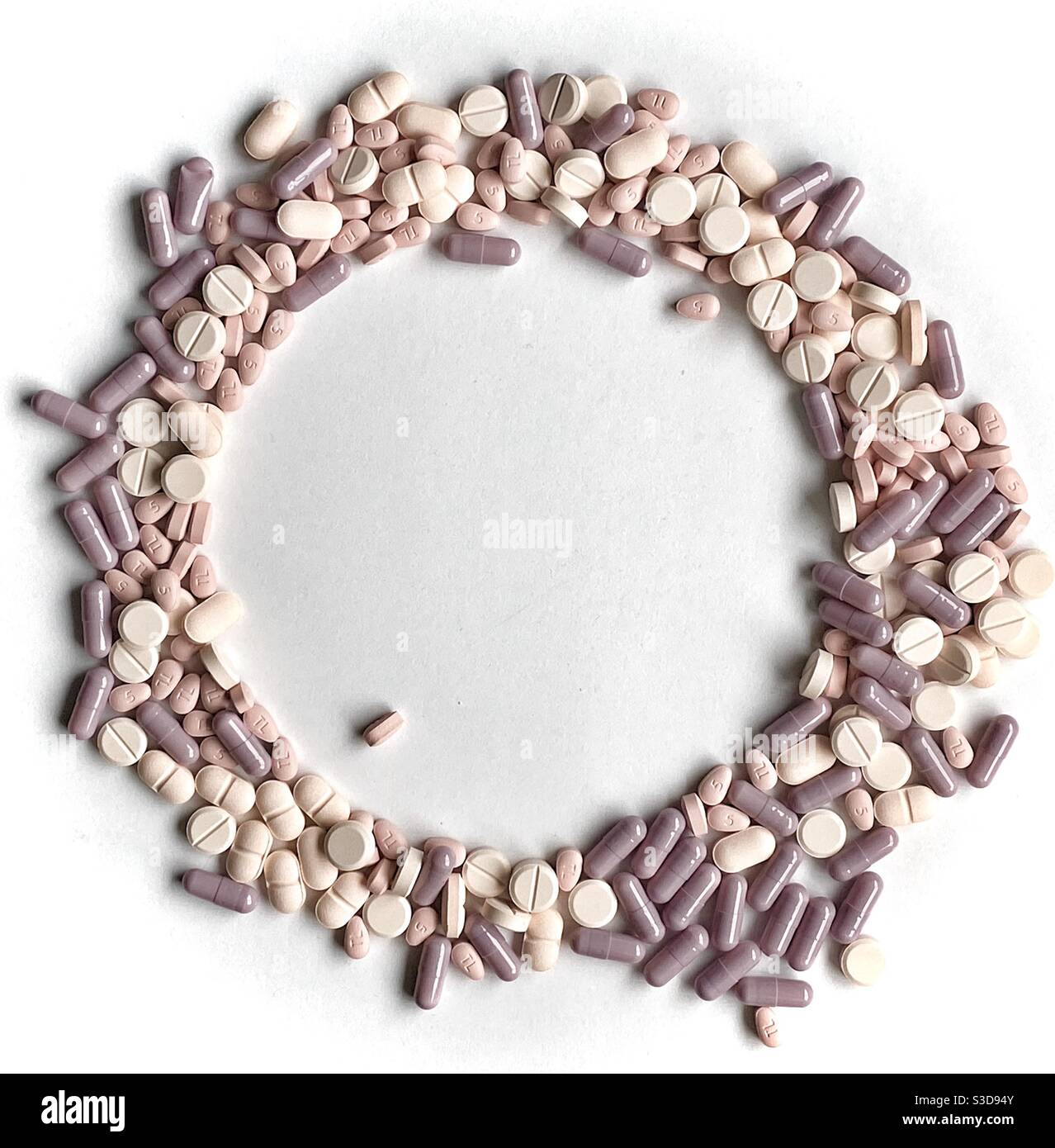 Circle pills hi-res stock photography and images - Alamy