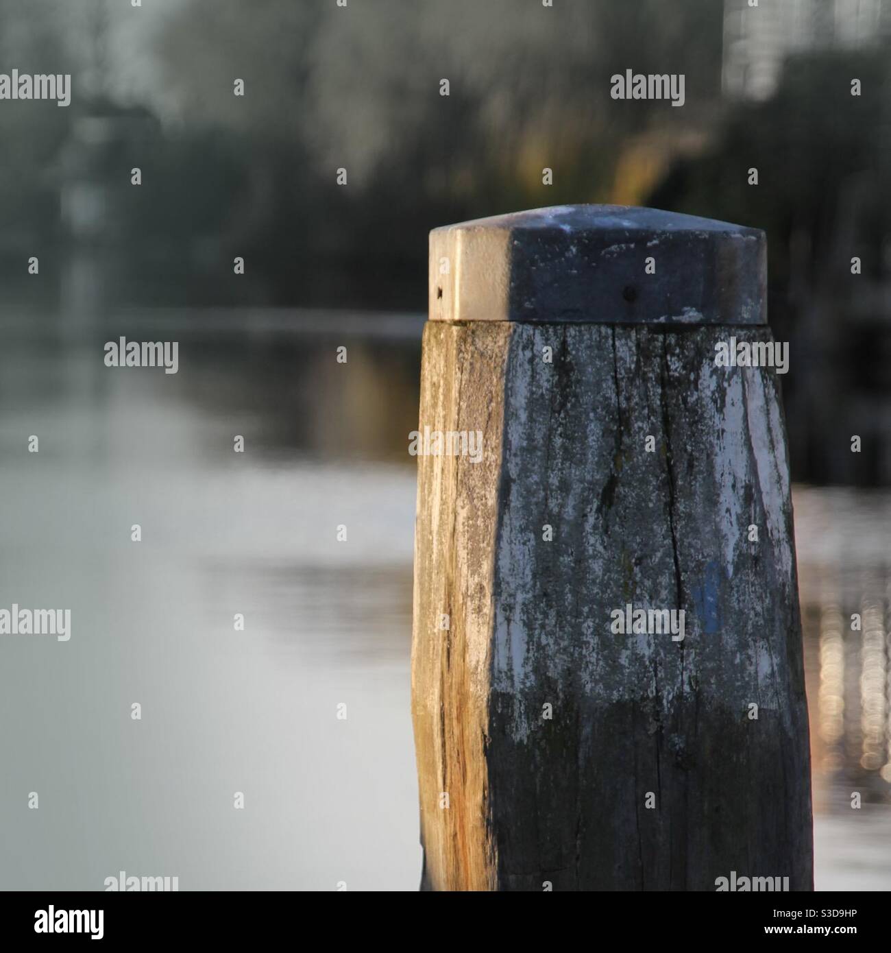 Boating post hi-res stock photography and images - Alamy