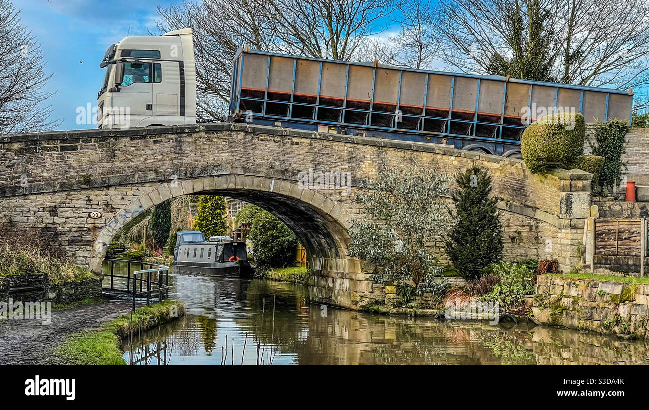 Hgv cab hi-res stock photography and images - Alamy