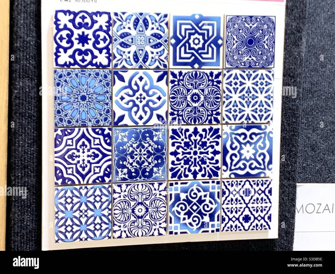 Decorative accent wall tile hi-res stock photography and images - Alamy