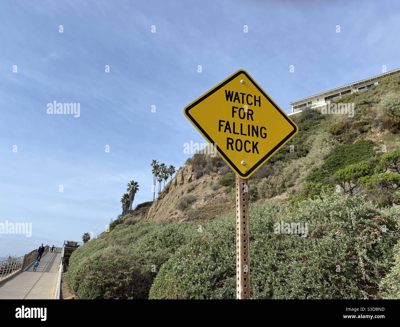 Erosion falling rocks hi-res stock photography and images - Alamy