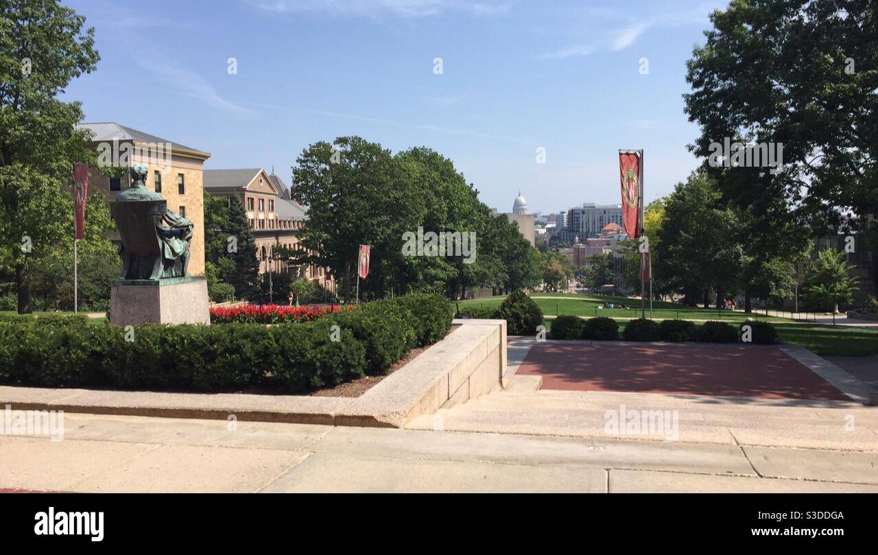 Madison wisconsin state capitol statue hi-res stock photography and ...