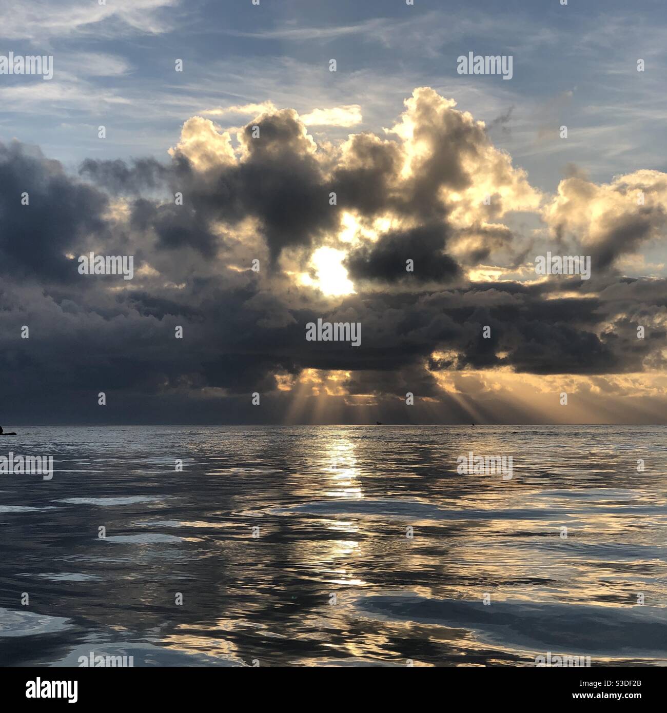 Sea level hi-res stock photography and images - Alamy