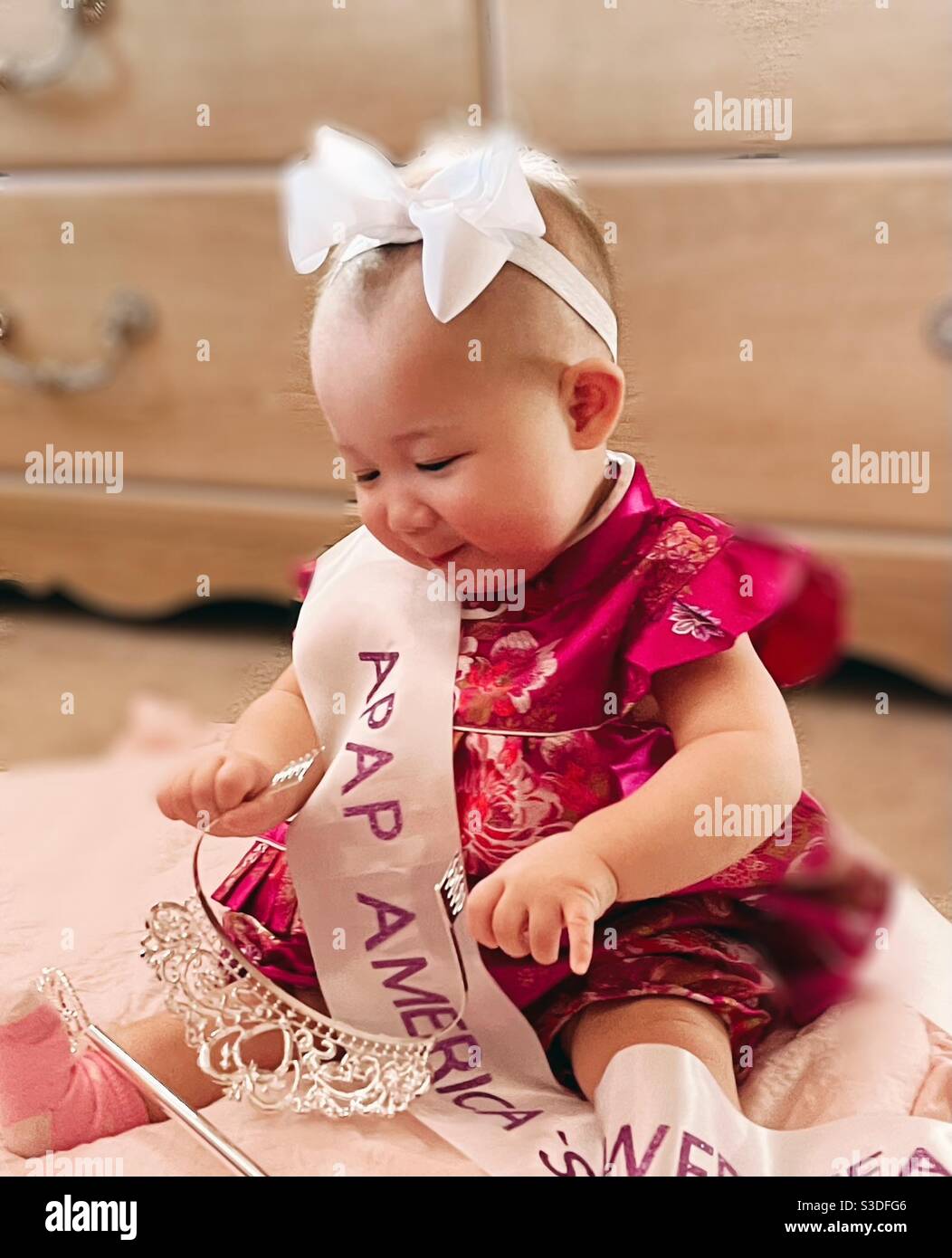 Pageant sash hi-res stock photography and images - Alamy