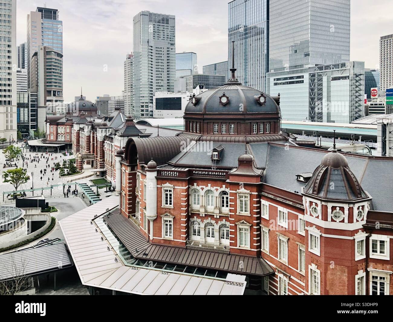 Tokyo Station, historic brick building in Marunouchi district, Tokyo ...