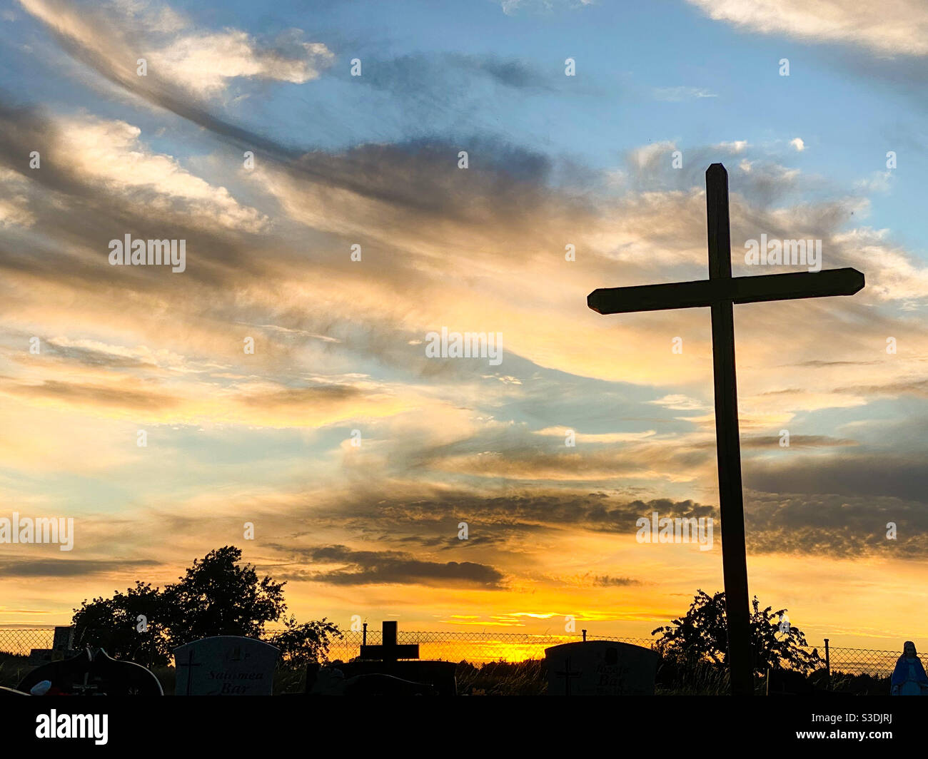 Cross and clouds hi-res stock photography and images - Alamy