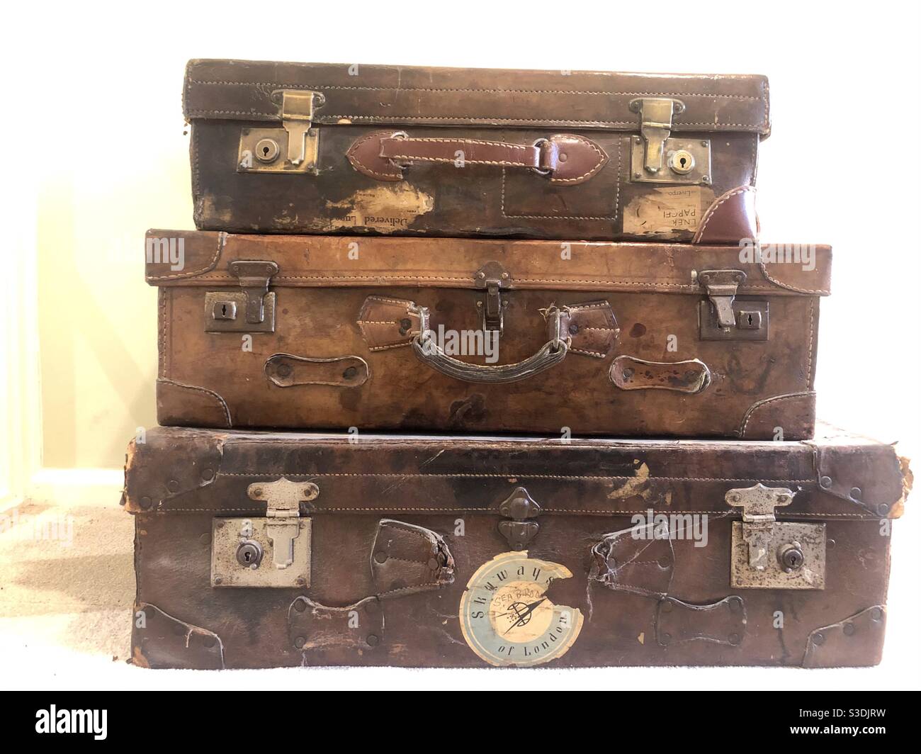 Pile of old cases hi-res stock photography and images - Alamy