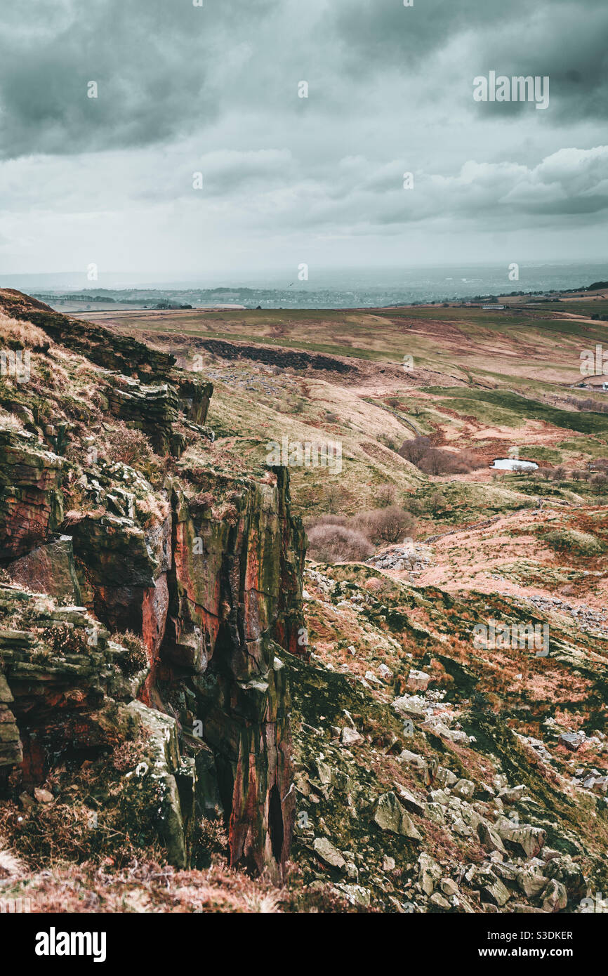 Crag peak district hi-res stock photography and images - Alamy