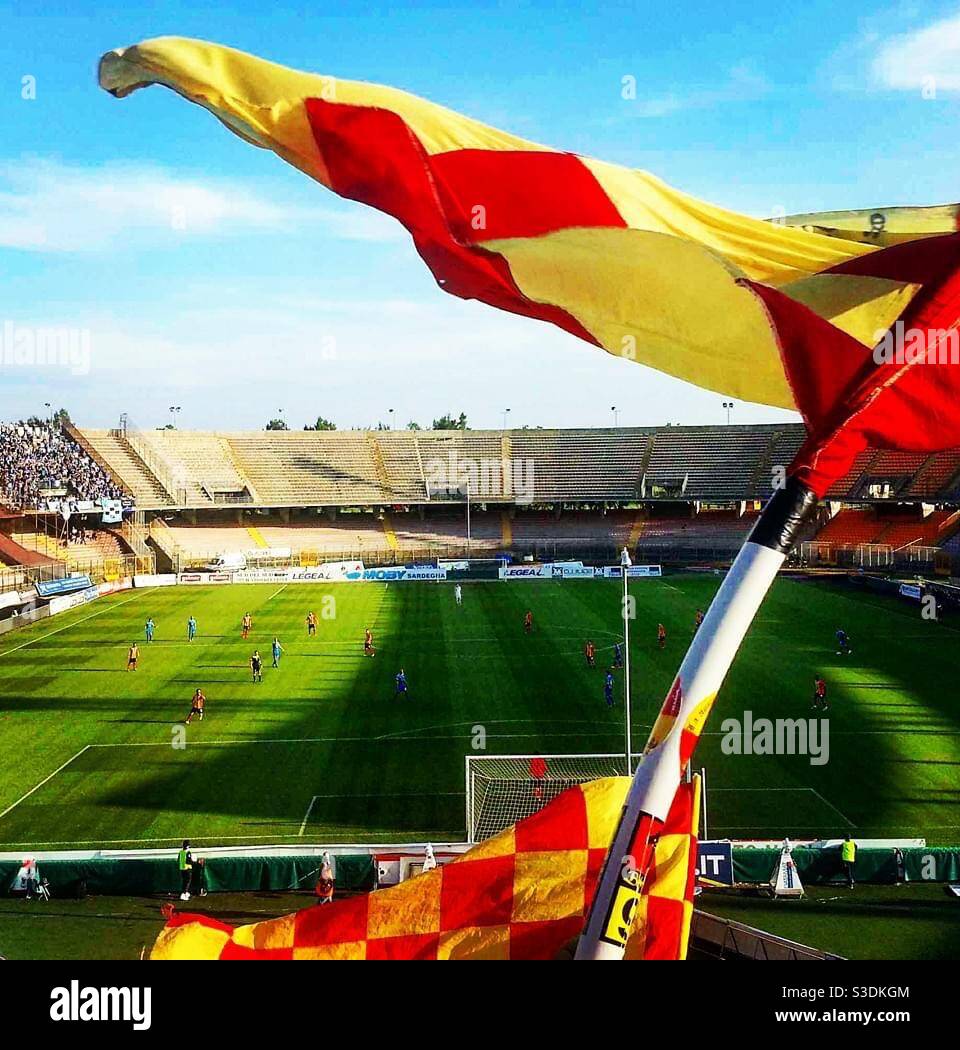 Stadium -ultrà - hooligans Stock Photo - Alamy