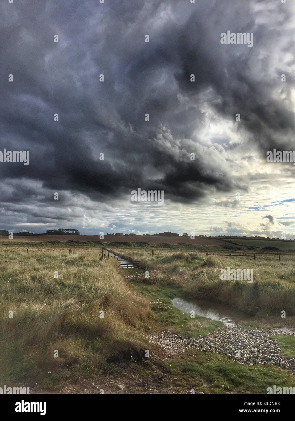 Grassland storm hi-res stock photography and images - Alamy