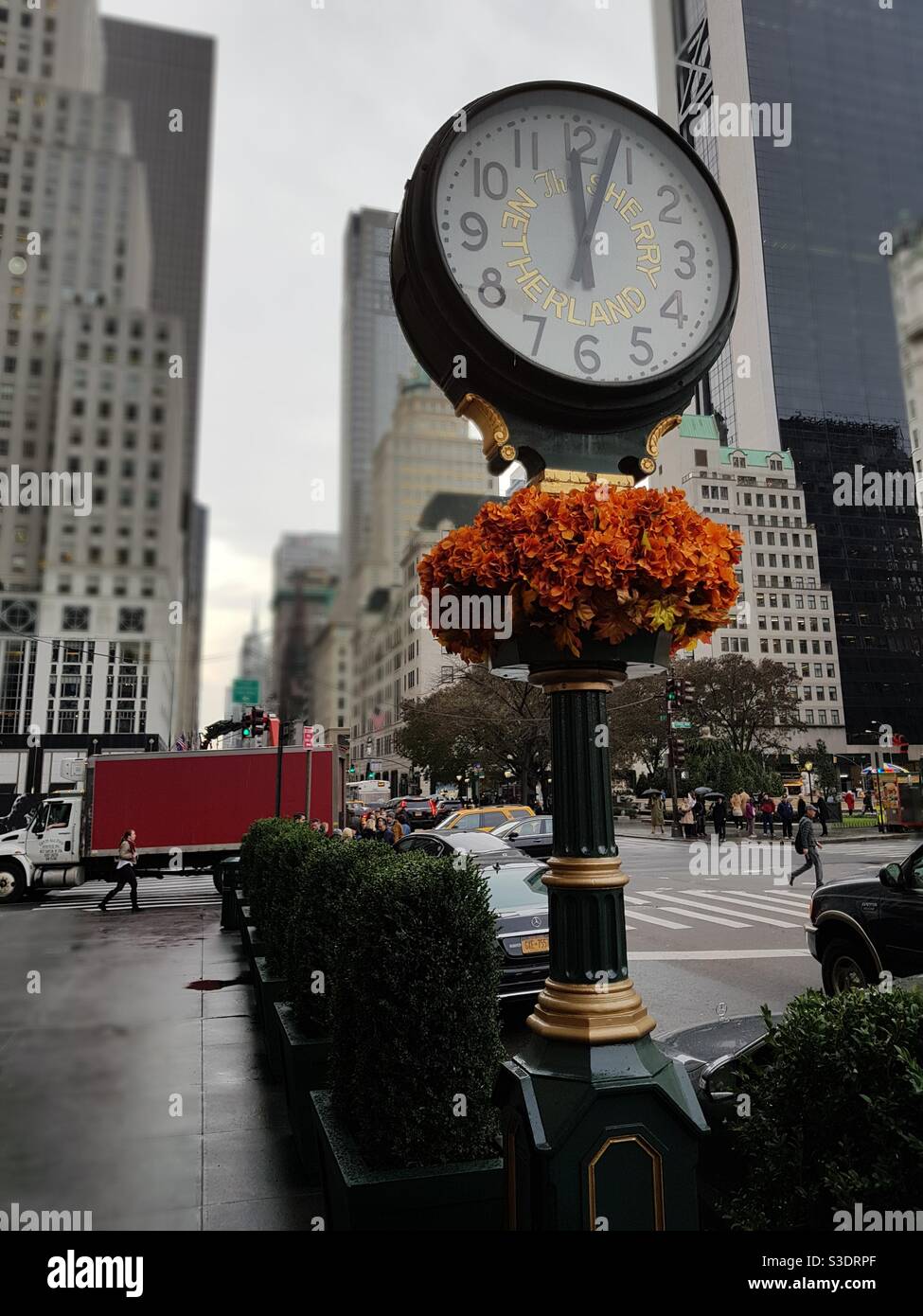 York clock hi-res stock photography and images - Alamy