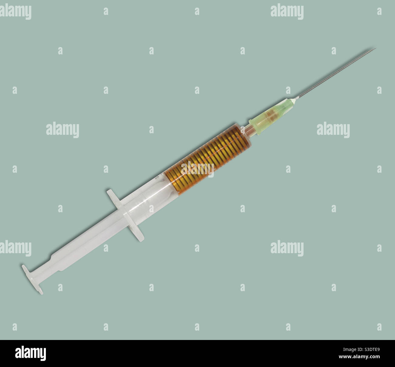 Ready syringe hi-res stock photography and images - Alamy