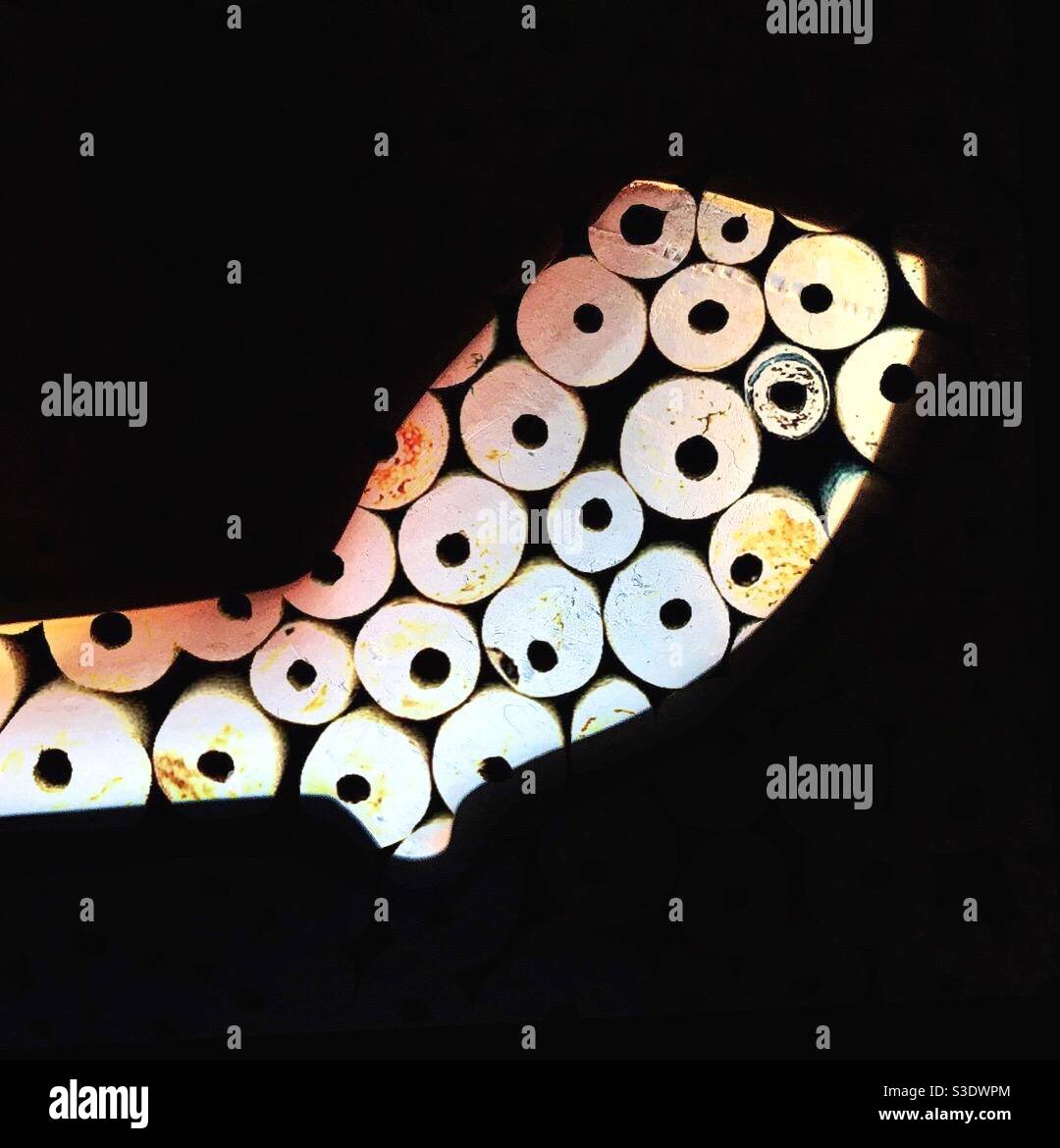 Clay tobacco pipe smoking hi-res stock photography and images - Alamy