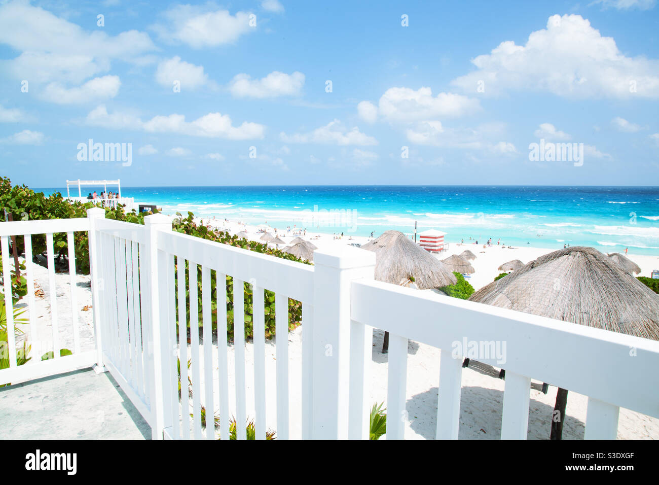 Summer cancun hi-res stock photography and images - Alamy