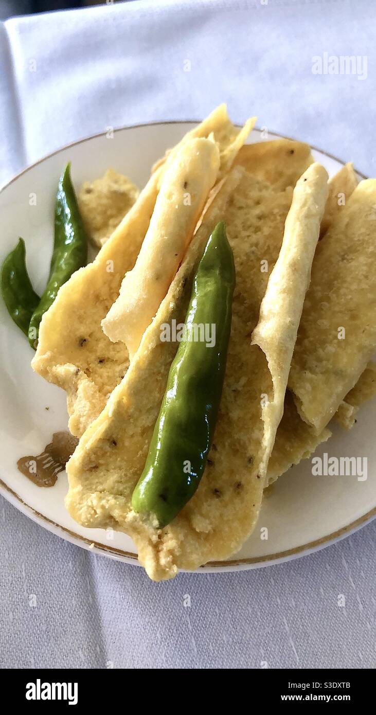 Fafda snack gujarati hi-res stock photography and images - Alamy