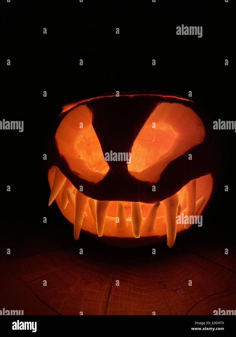 Pumpkin teeth hi-res stock photography and images - Alamy