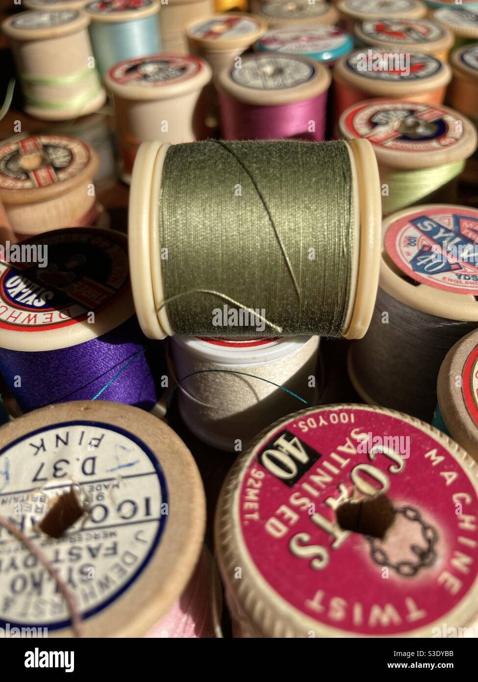 Bobbins Colour Threads High Resolution Stock Photography and Images - Alamy