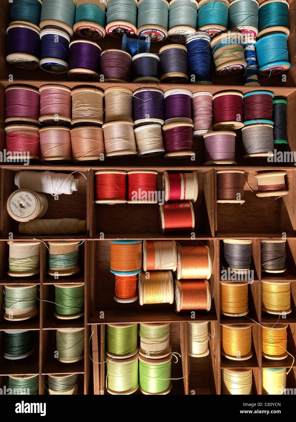 Sewing sew box hi-res stock photography and images - Alamy