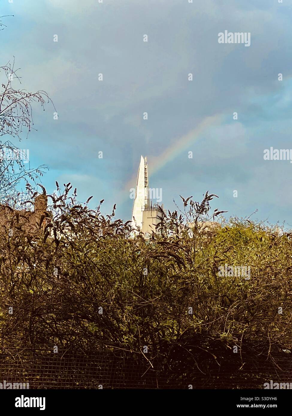 Shard rainbow hi-res stock photography and images - Alamy