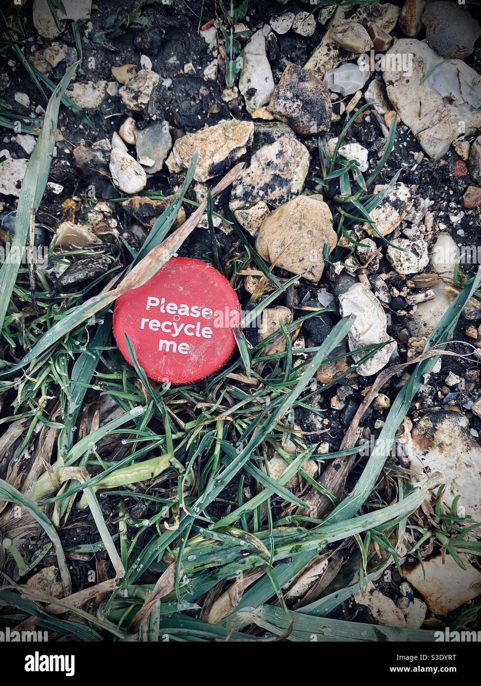Please recycle me bottle cap hi-res stock photography and images - Alamy