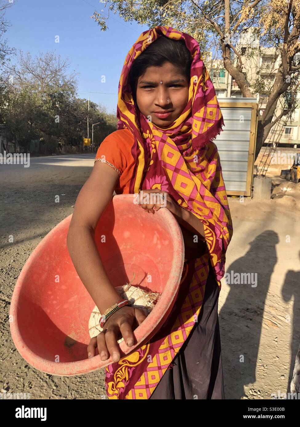 Female labourer hi-res stock photography and images - Alamy