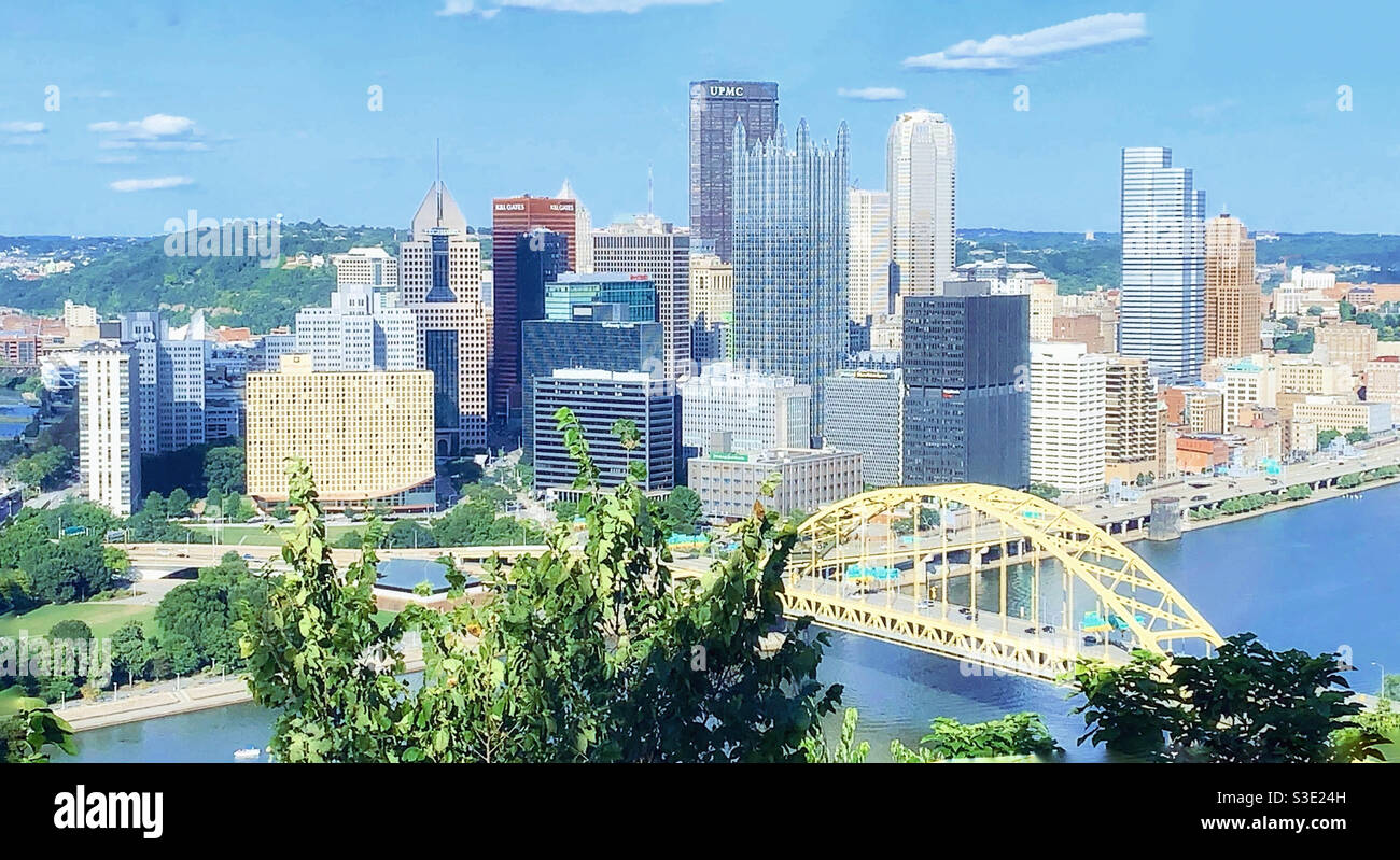 Pittsburgh Skyline From Mount Washington High Resolution Stock ...
