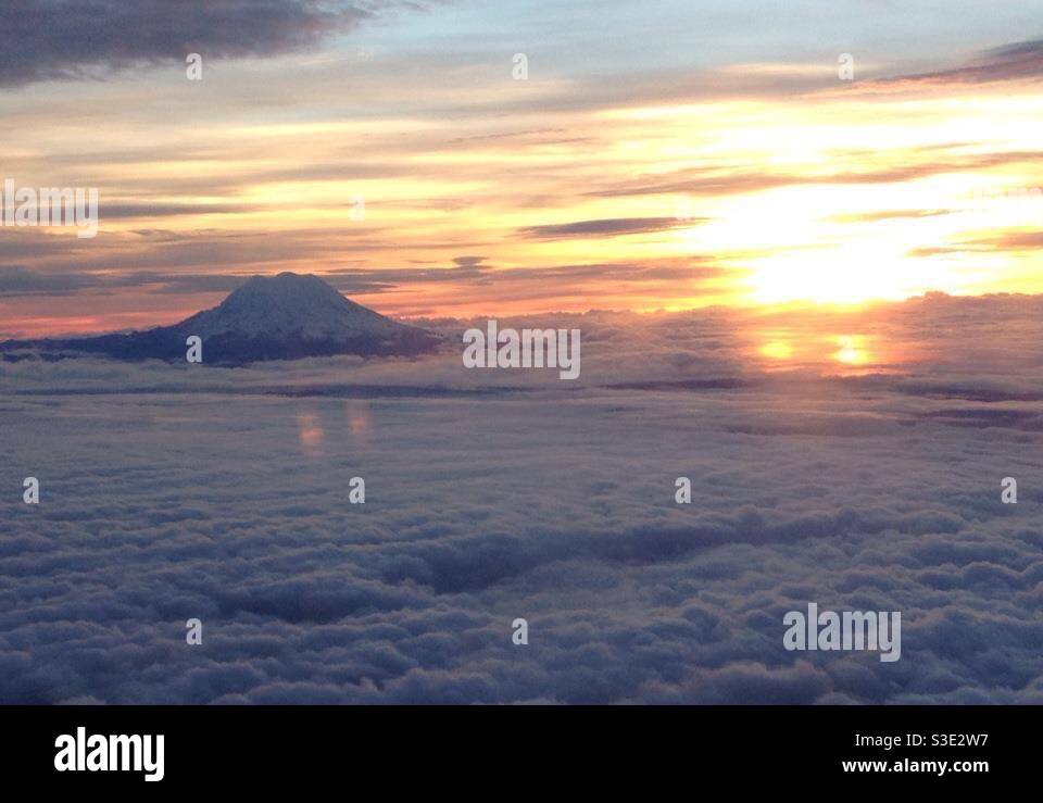 20 thousand feet up hi-res stock photography and images - Alamy
