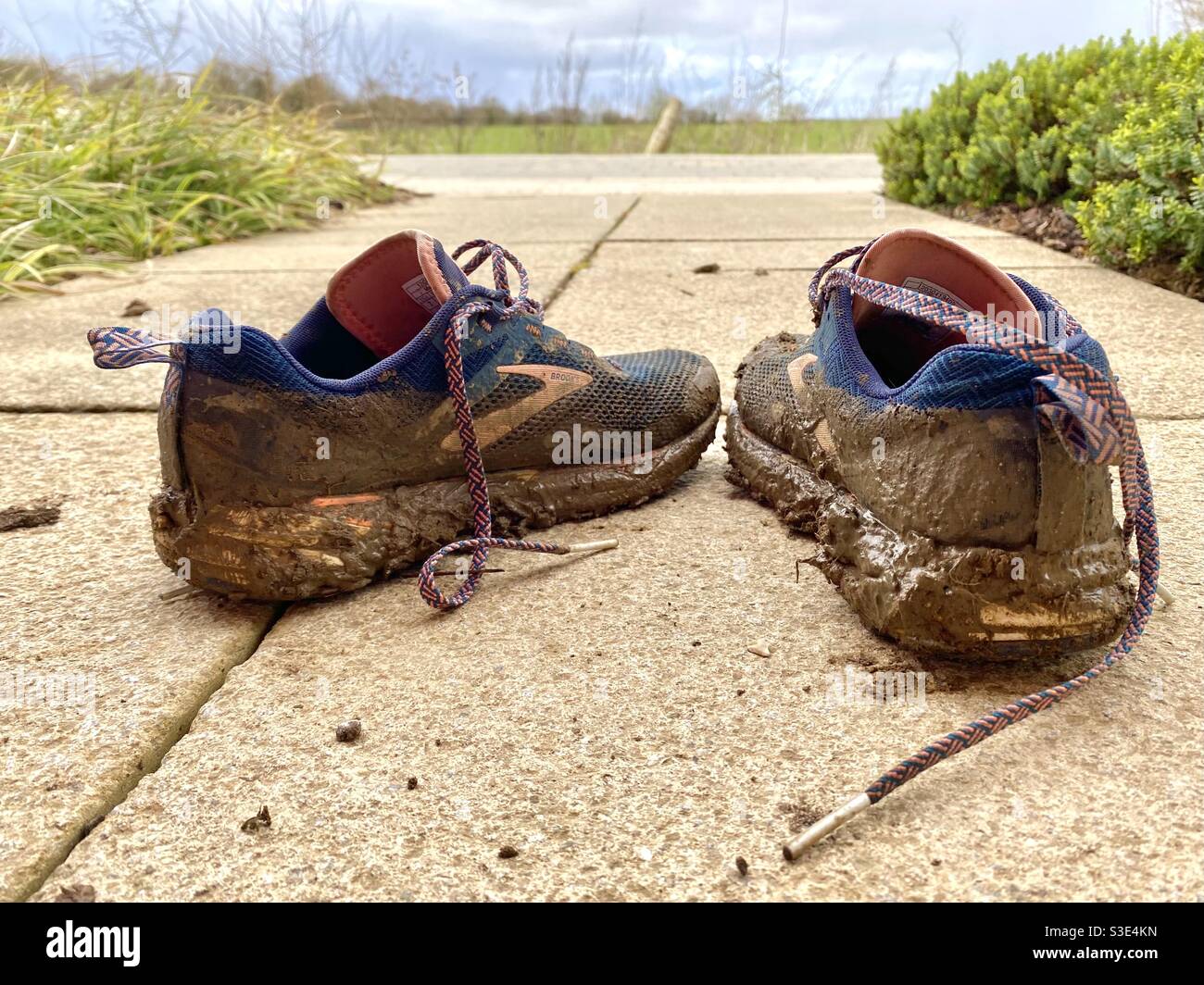 Muddy shoes hi-res stock photography and images - Alamy