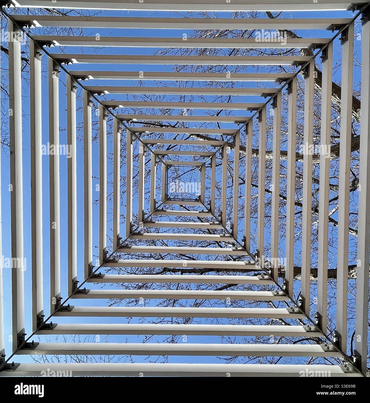 Progressive art hi-res stock photography and images - Alamy