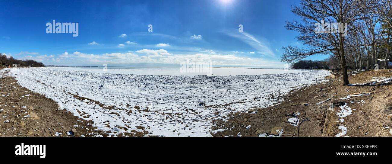 Winter lake erie hi-res stock photography and images - Alamy