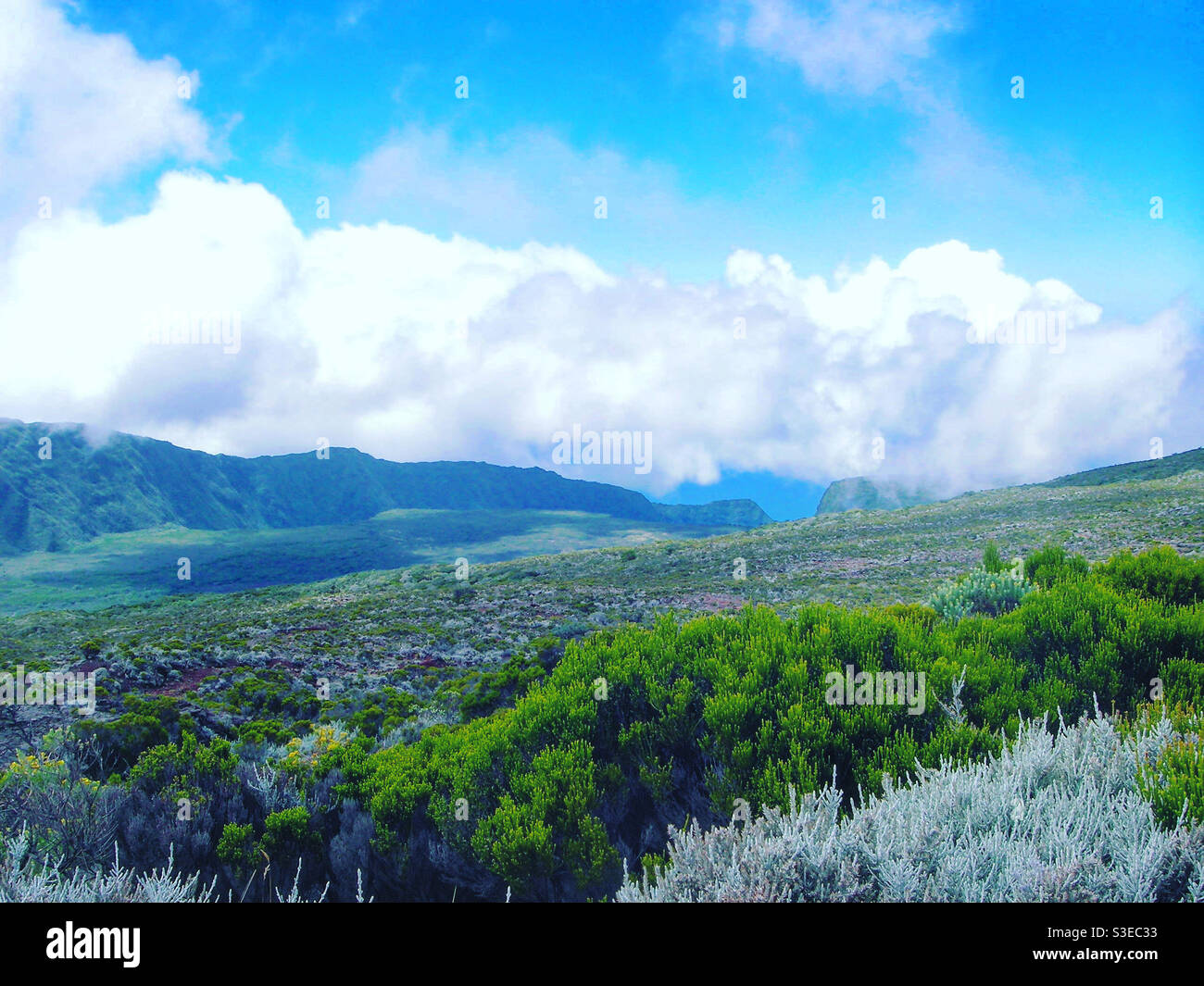 Volcan vert hi-res stock photography and images - Alamy